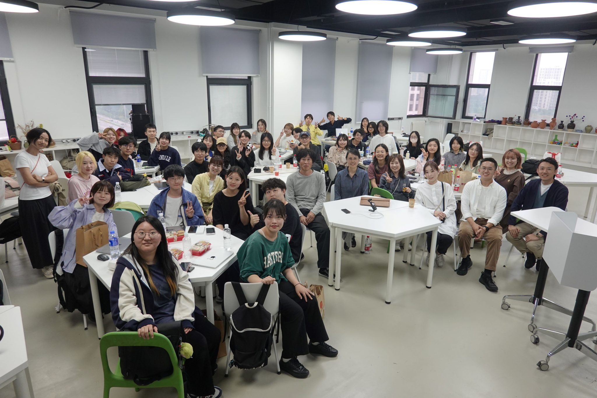 Trilateral Collaboration: Kyushu University, Dalian University of ...